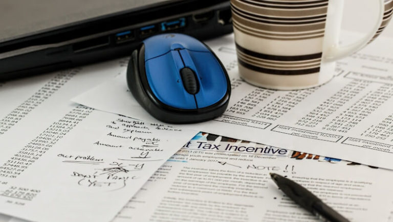 An Employer's Guide to Payroll Tax & Deductions | Factorial