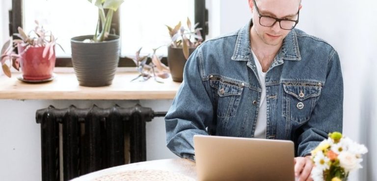 Remote Working Policy & Best Tips for Remote Workers